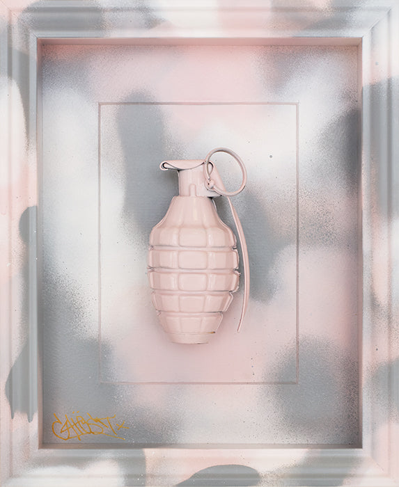 POP-ART-GANDA (GRENADE 22) by Ghost – Vache Bleue Galleries